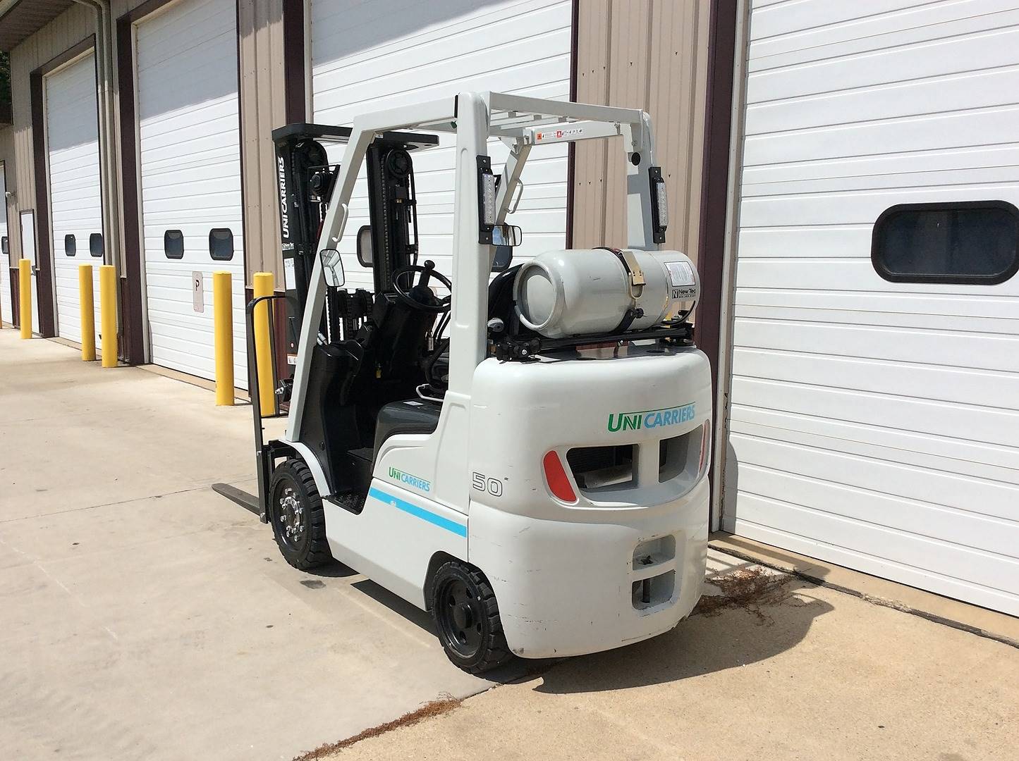 2020 LP Gas Unicarriers CF50LP Cushion Tire 4 Wheel Sit Down (Indoor ...