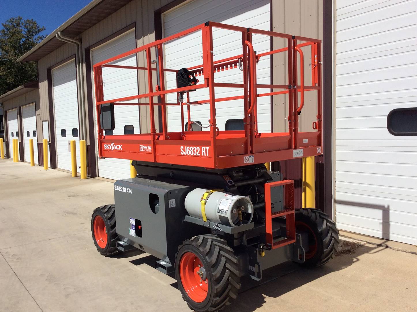 2020 Dual Fuel Skyjack SJ6832RT Rough Terrain