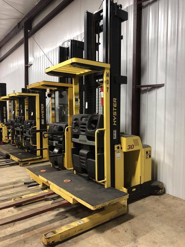 2013 Electric Hyster R30XMA3 Electric Order Picker
