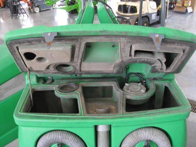 2014 LP Gas Tennant T20 Rider Scrubbers