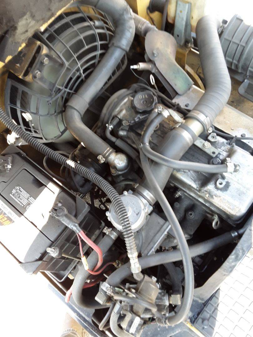 2002 LP Gas Cat GC25K