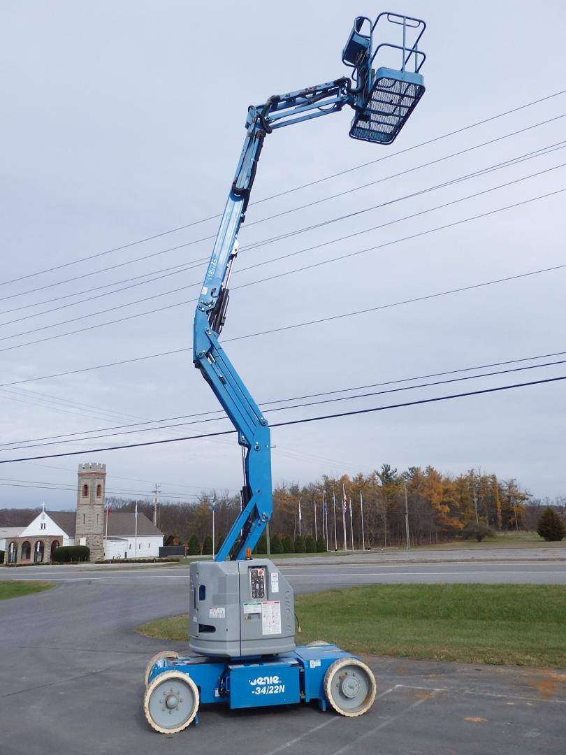 2011 Electric Genie Z34/22N Articulated Boom
