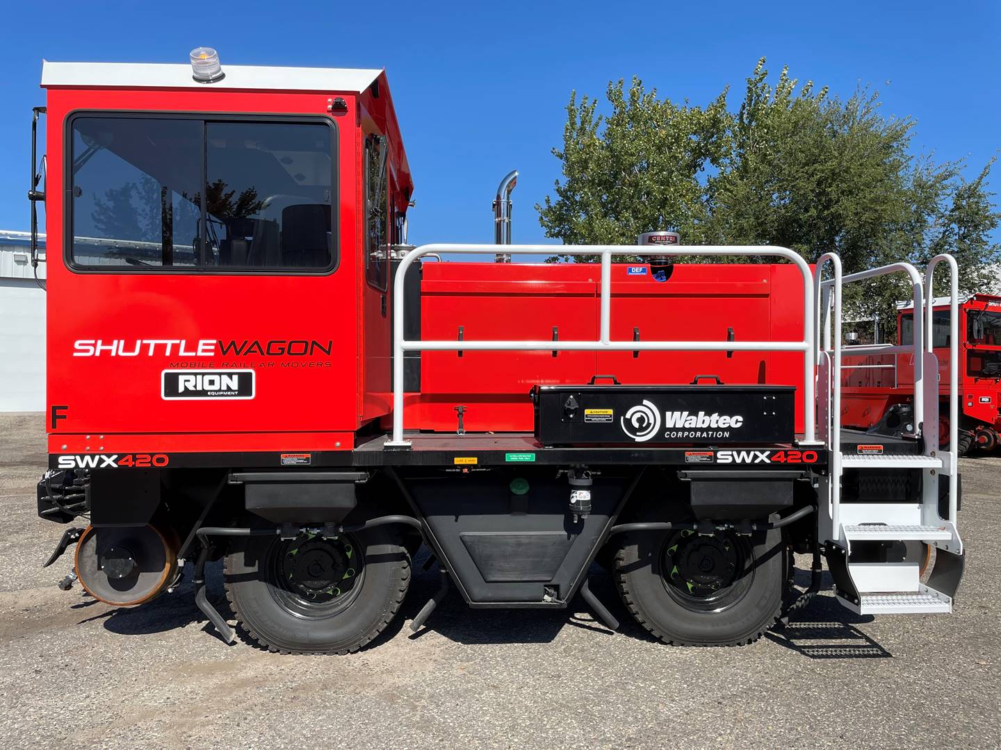 2025 Shuttlewagon Railcar Movers | Eliftruck