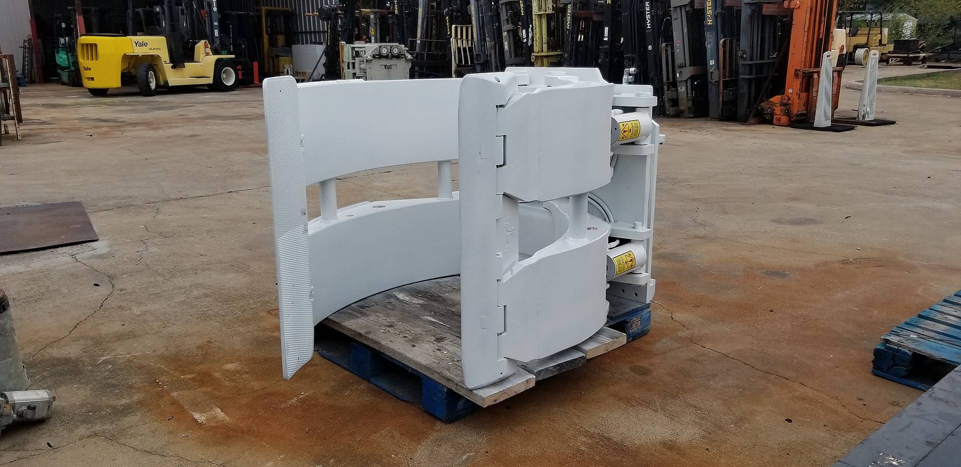 Cascade 90F-RC-03C Paper Roll Clamps