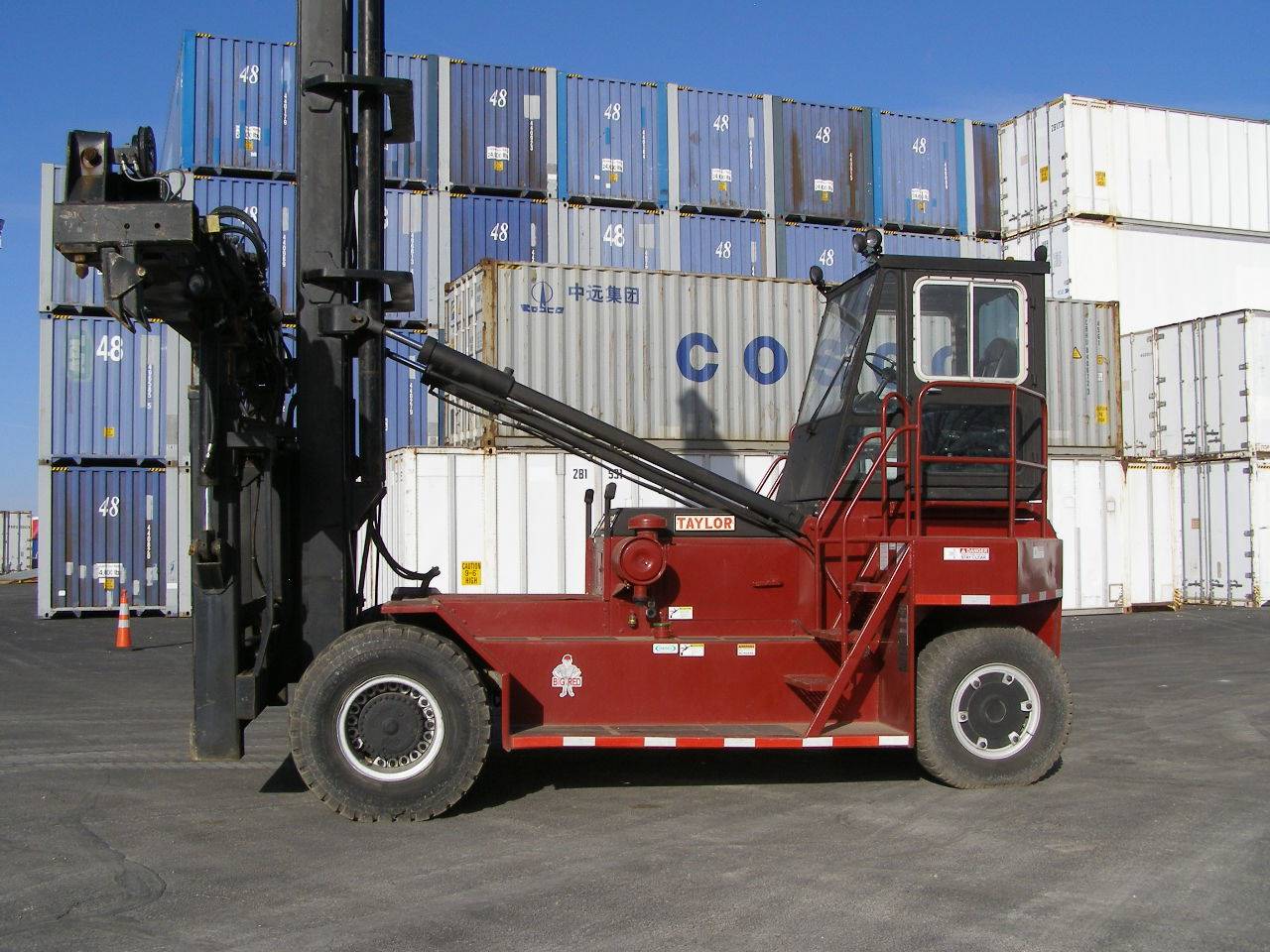 1989 Diesel Taylor TEC 155H Container Handlers (Loaded/Empty)