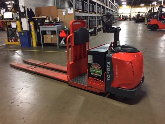 2016 Electric Toyota 8HBC30 Electric Walkie Pallet Jack