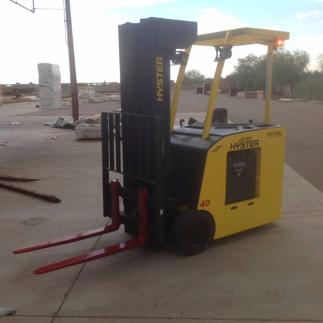 2013 Electric Hyster E40HSD Electric Stand Up End Control (Docker)