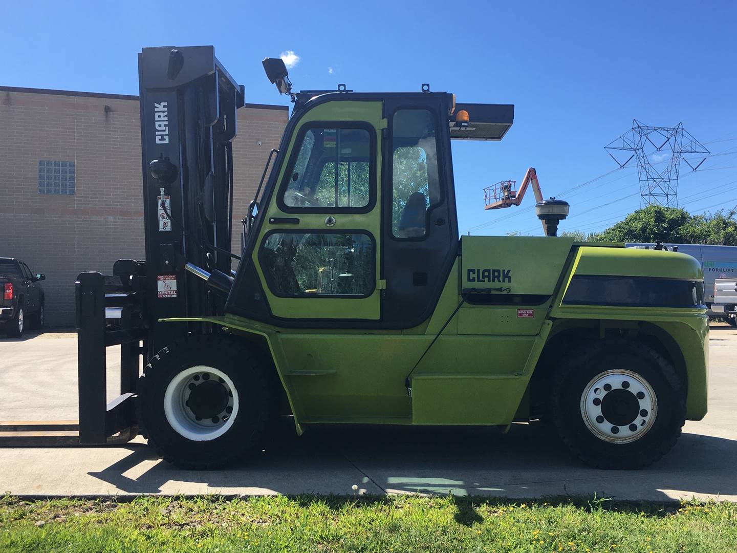 2012 Diesel Clark C80D Pneumatic Tire 4 Wheel Sit Down