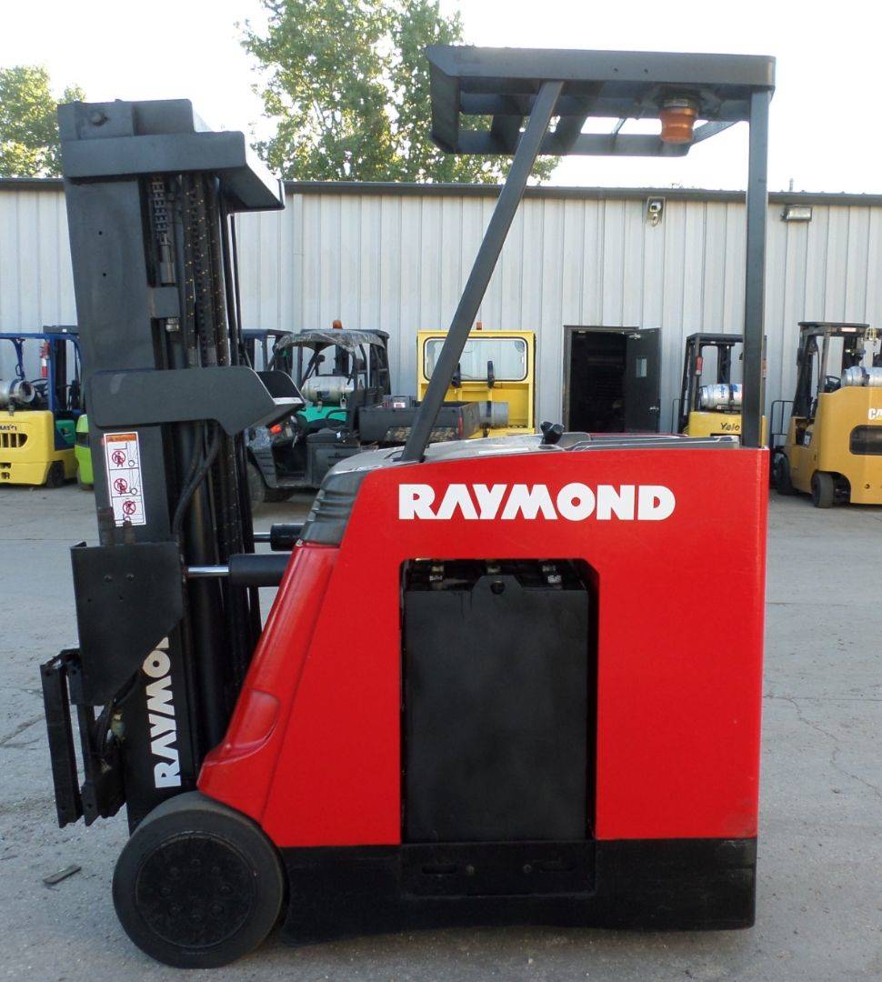 2005 Electric Raymond R35-C35TT Electric Stand Up End Control (Docker)