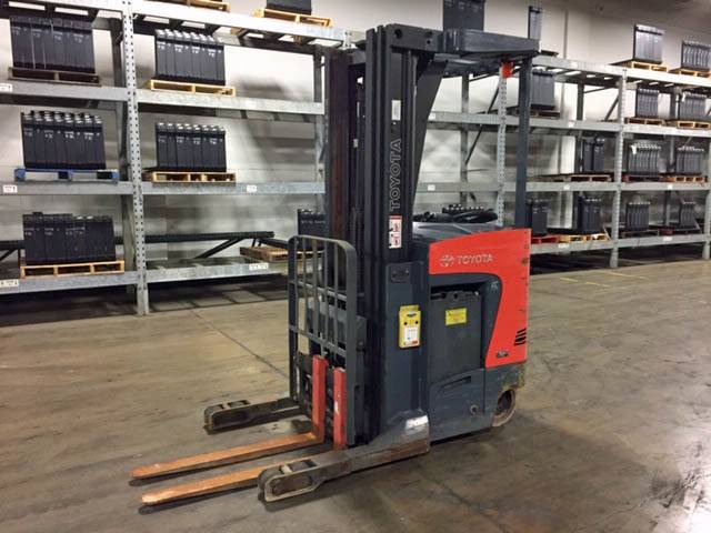 2015 Electric Toyota 8BRU18 Electric Narrow Aisle Single Reach