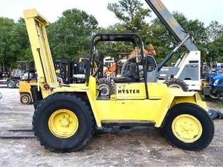 1980 Gasoline Hyster P80 Rough Terrain (Vertical Mast)
