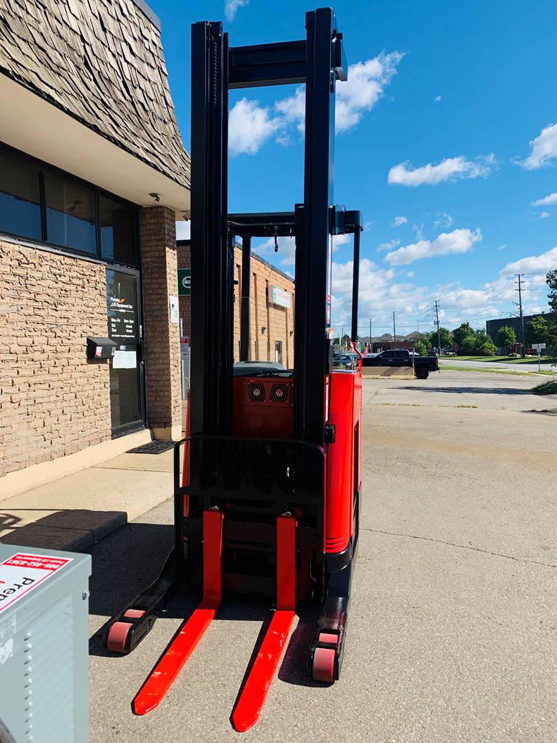 2007 Electric Raymond 740 R45TT Electric Narrow Aisle Single Reach