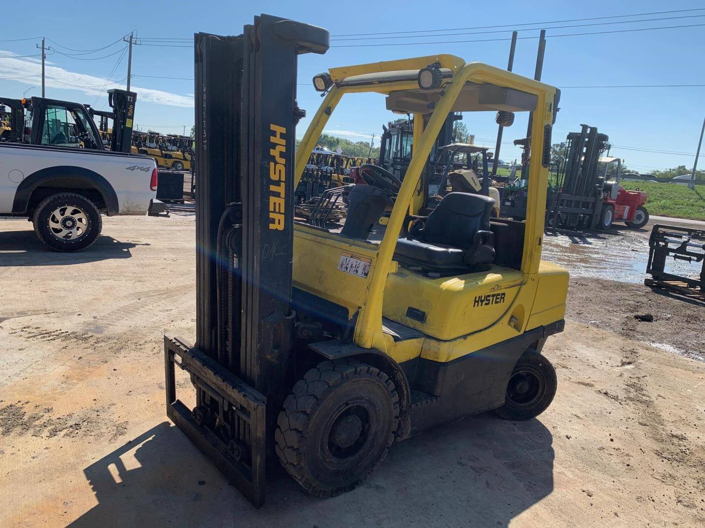 2009 Diesel Hyster H60FT Pneumatic Tire 4 Wheel Sit Down
