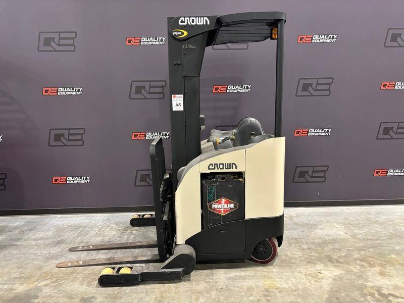 250 Used Crown rd-5700-series-(rd-5725-30) Equipment for Sale