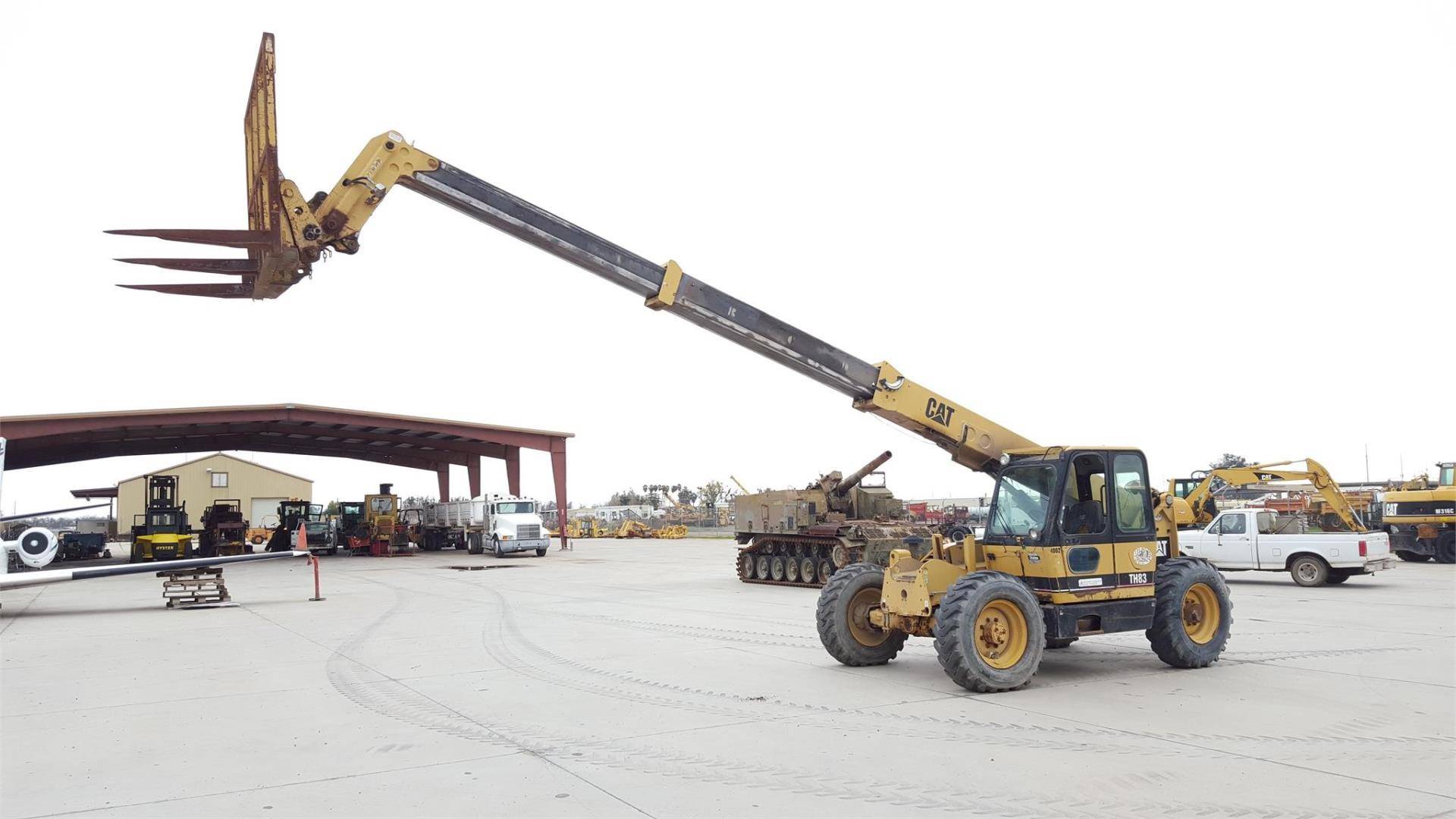 1996 Diesel Cat TH83 Telehandlers (Telescopic Mast)