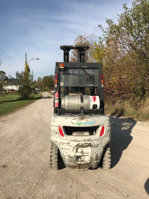 2014 LP Gas Nissan PF50LP Pneumatic Tire 4 Wheel Sit Down