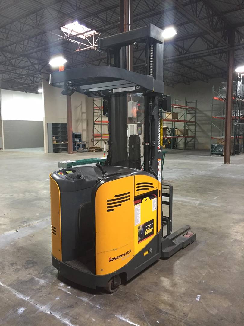 2012 Electric Jungheinrich ETR345 Electric Narrow Aisle Single Reach