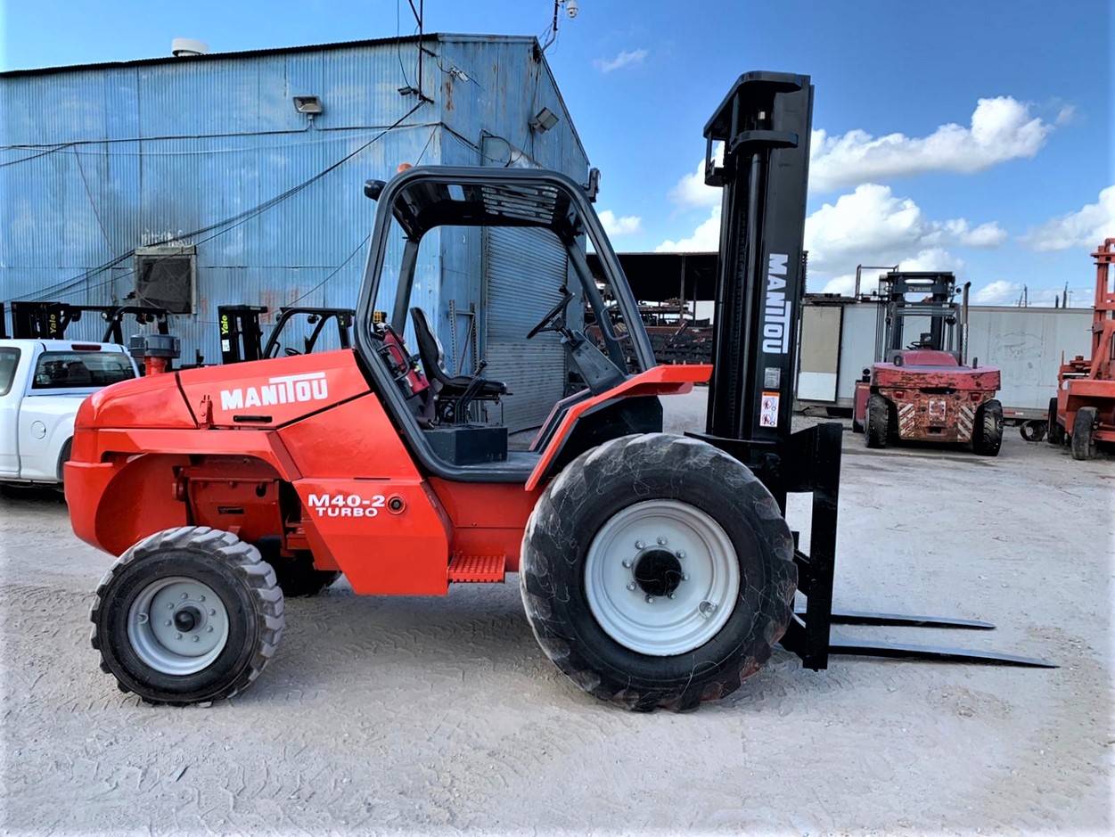 2011 Diesel Manitou M40-2T Rough Terrain (Vertical Mast)