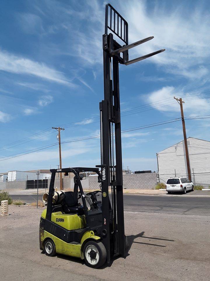 2015 LP Gas Clark C25