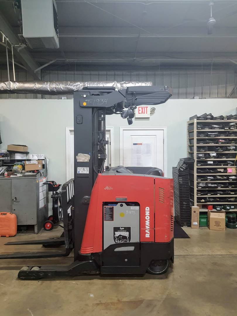 2018 Electric Raymond 730-R45TT Electric Narrow Aisle Single Reach