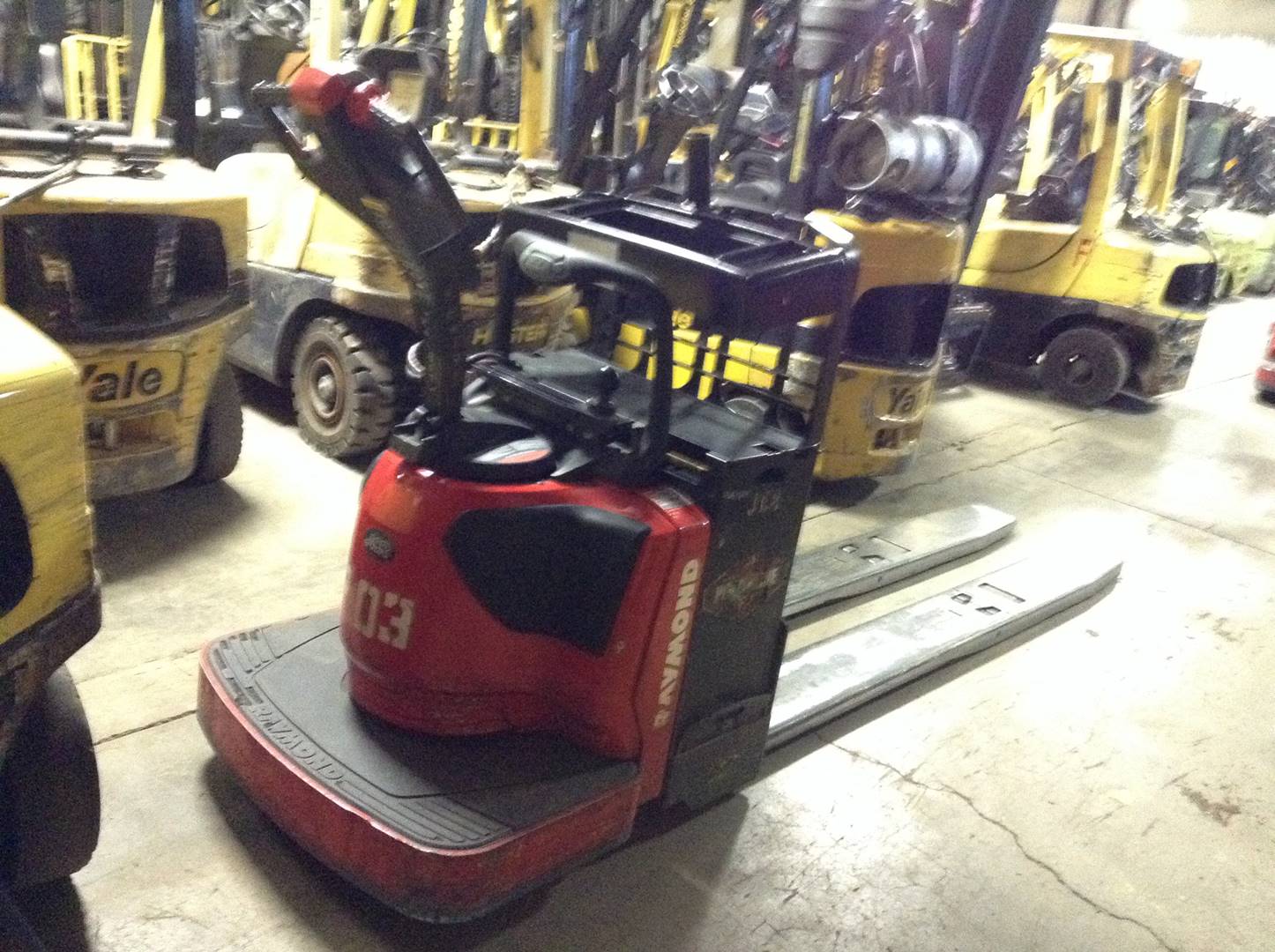 2015 Electric Raymond 8410 Electric Walkie/Rider Pallet Jack