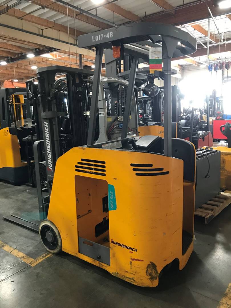 2017 Electric Jungheinrich ETG230 Electric Stand Up End Control (Docker)