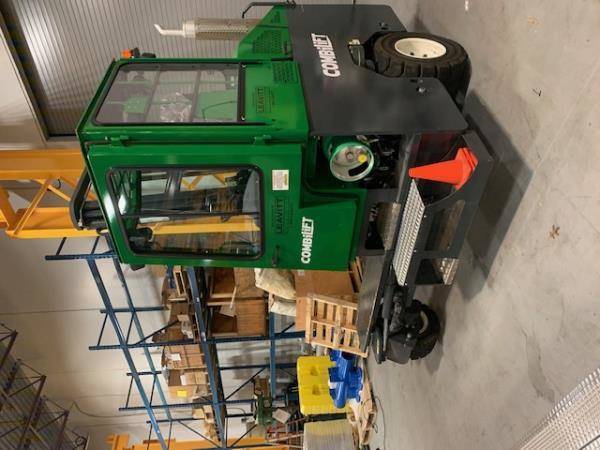 2018 LP Gas Combilift C10000XL Internal Combustion Sideloader (Bi ...