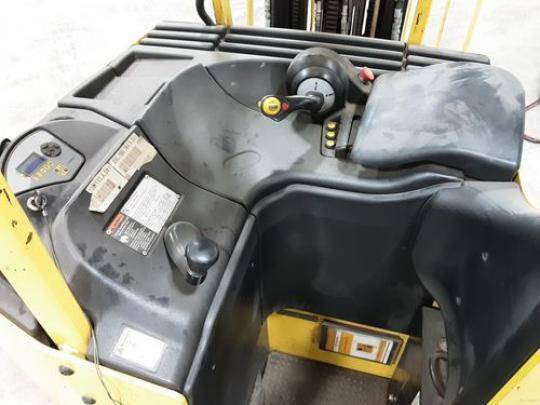 2016 Electric Hyster E40HSD3-21 Electric Stand Up End Control (Docker)