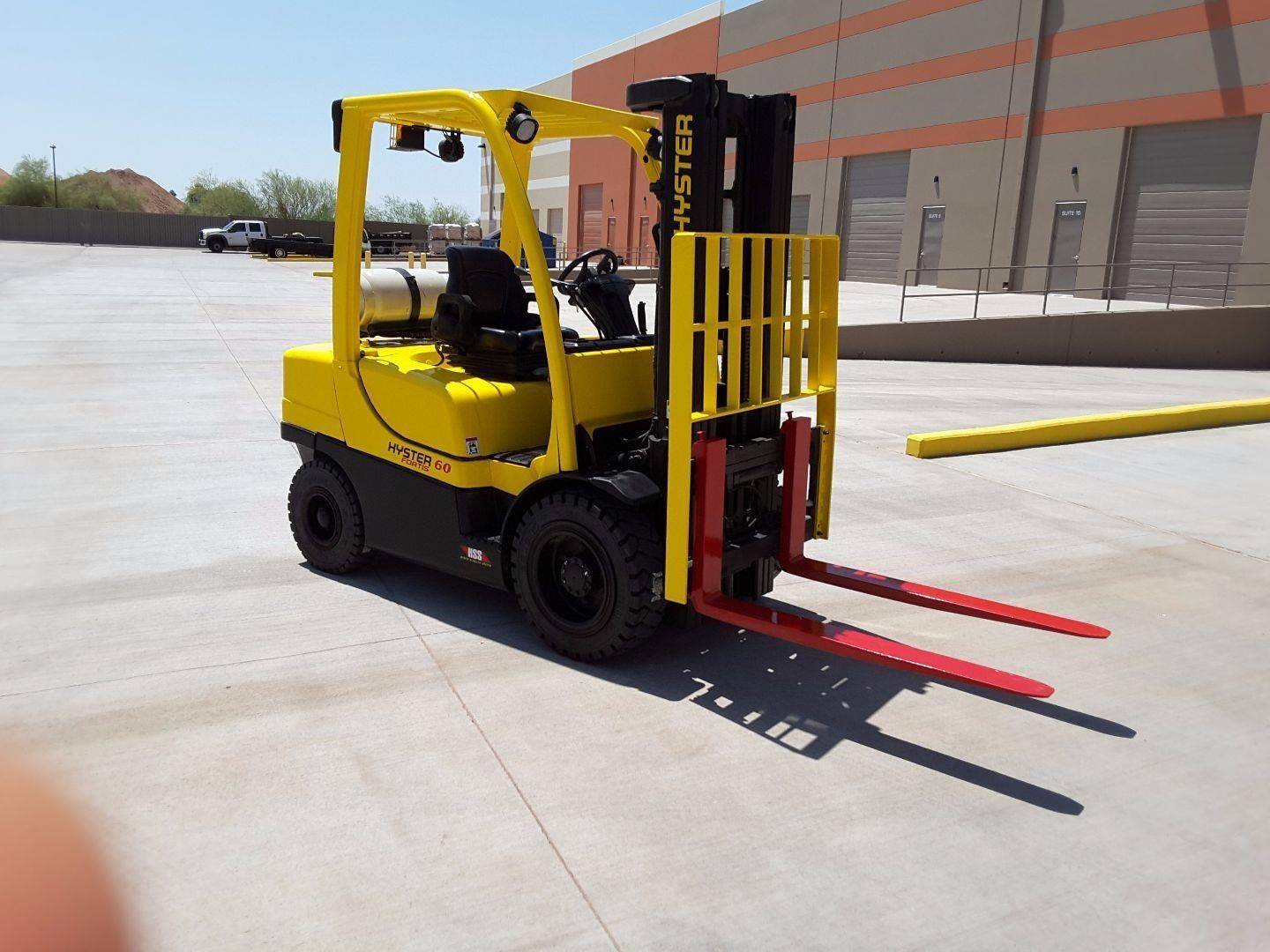 2019 LP Gas Hyster H60FT Pneumatic Tire 4 Wheel Sit Down