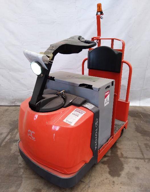 2012 Electric Toyota 8TB50 Tow Tractor