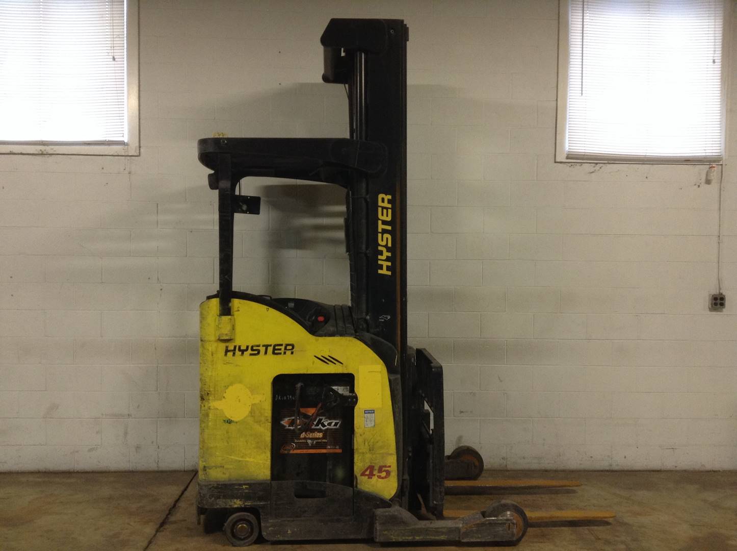 2016 Electric Hyster N45ZR2-18.5 Electric Stand Up End Control (Docker)