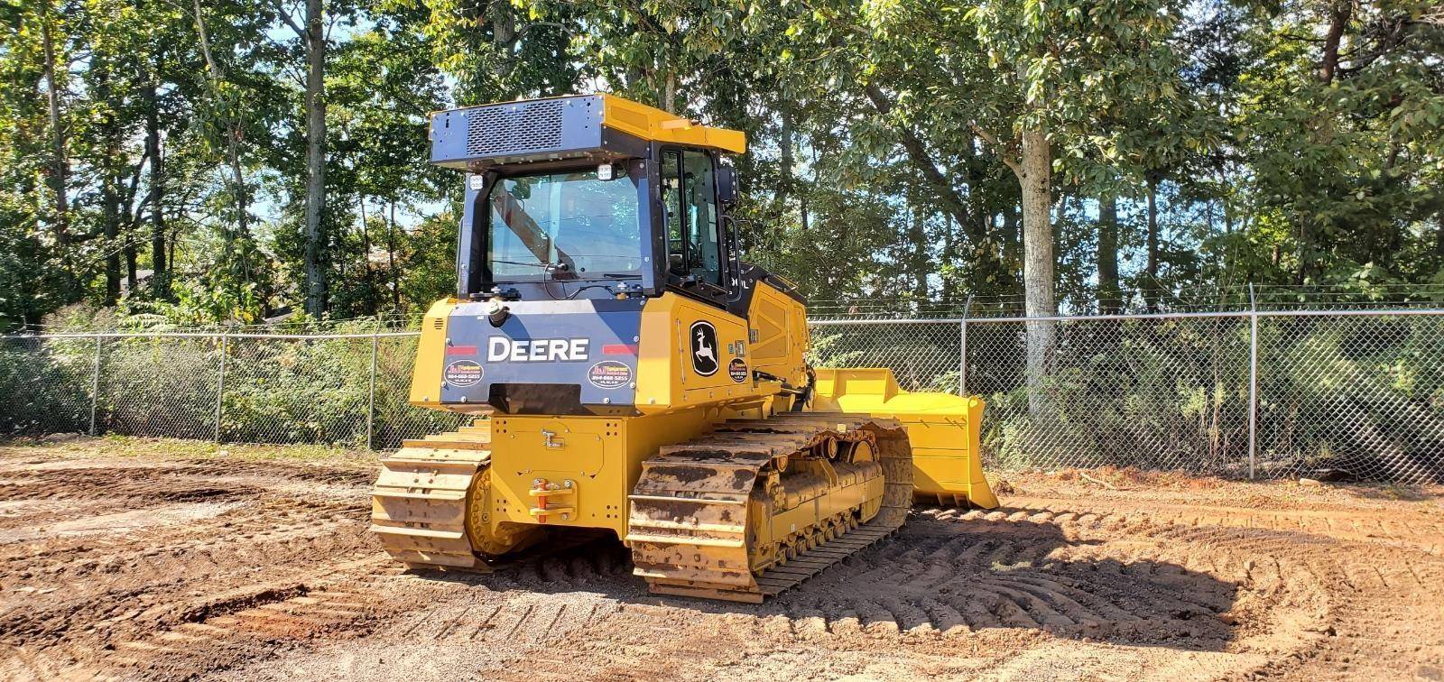 2020 John Deere 700L LGP Earth Moving and Construction