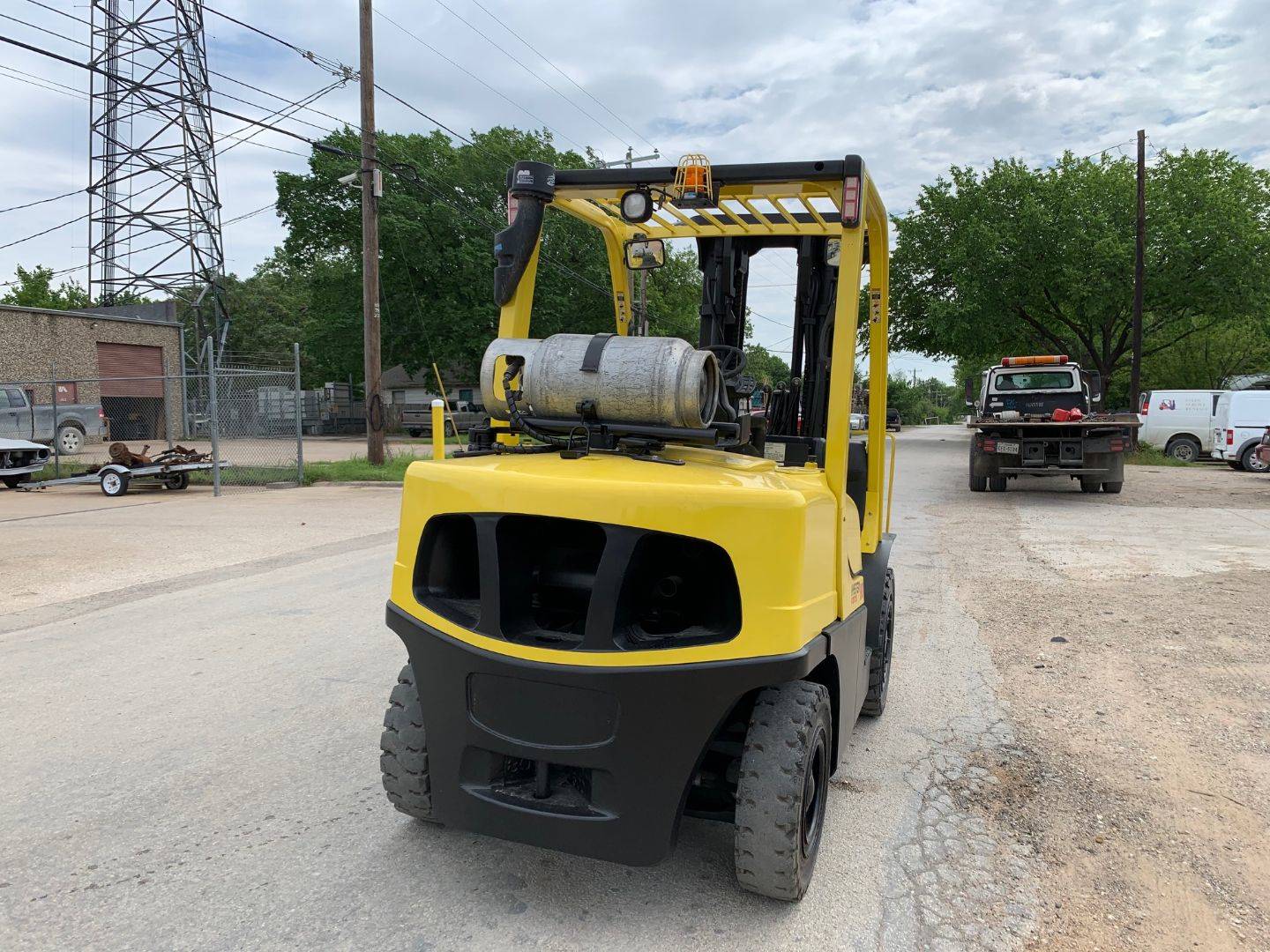 2008 LP Gas Hyster H80FT Pneumatic Tire 4 Wheel Sit Down