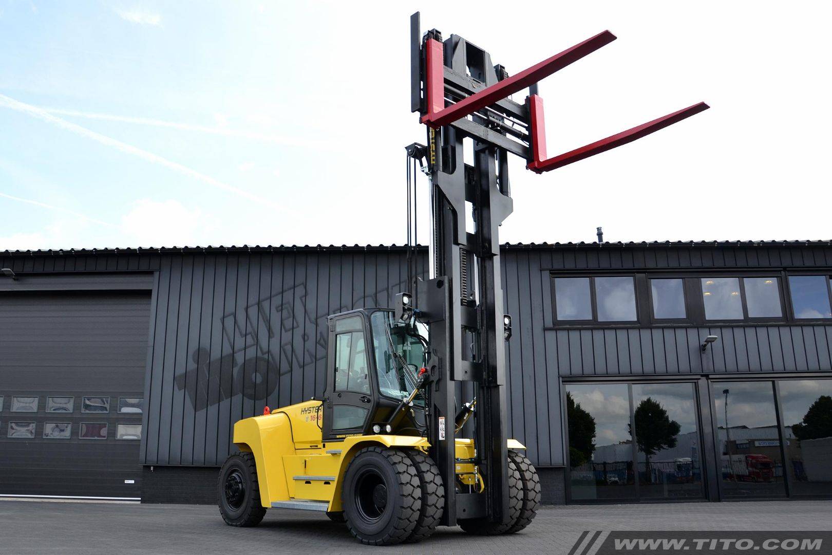 2019 Diesel Hyster H360HD2 Pneumatic Tire 4 Wheel Sit Down