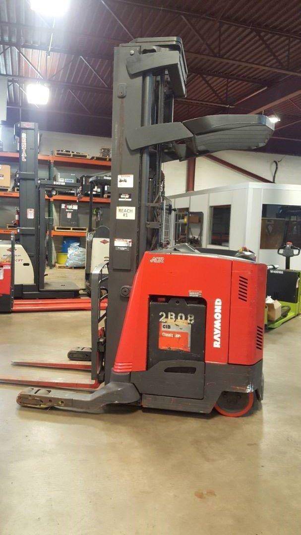 2006 Electric Raymond 560-R45TT Electric Narrow Aisle Single Reach