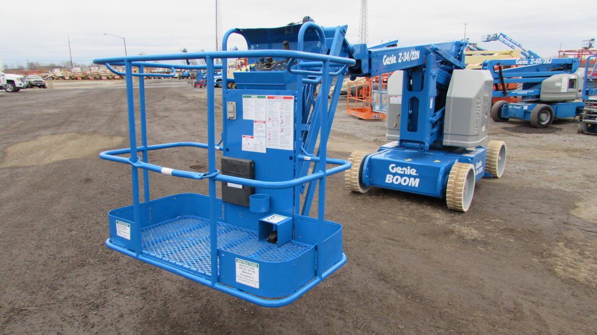 2011 Electric Genie Z34/22N Articulated Boom