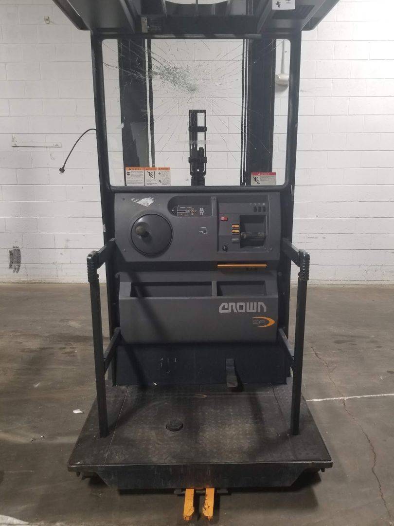 2009 Electric Crown SP3520-30 Electric Order Picker