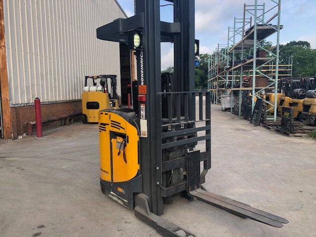 2014 Electric Jungheinrich ETR345 Electric Man Down Swing Reach Turret