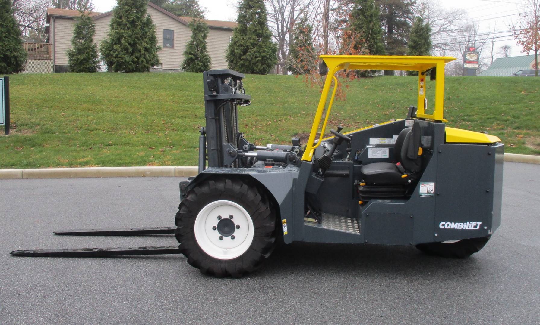 10 Used Combilift Combi-RT Equipment for Sale