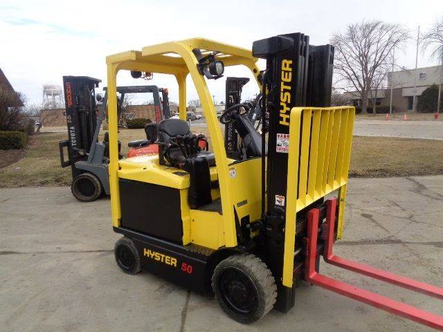 2017 Electric Hyster E50XN-33 Electric 4 Wheel Sit Down