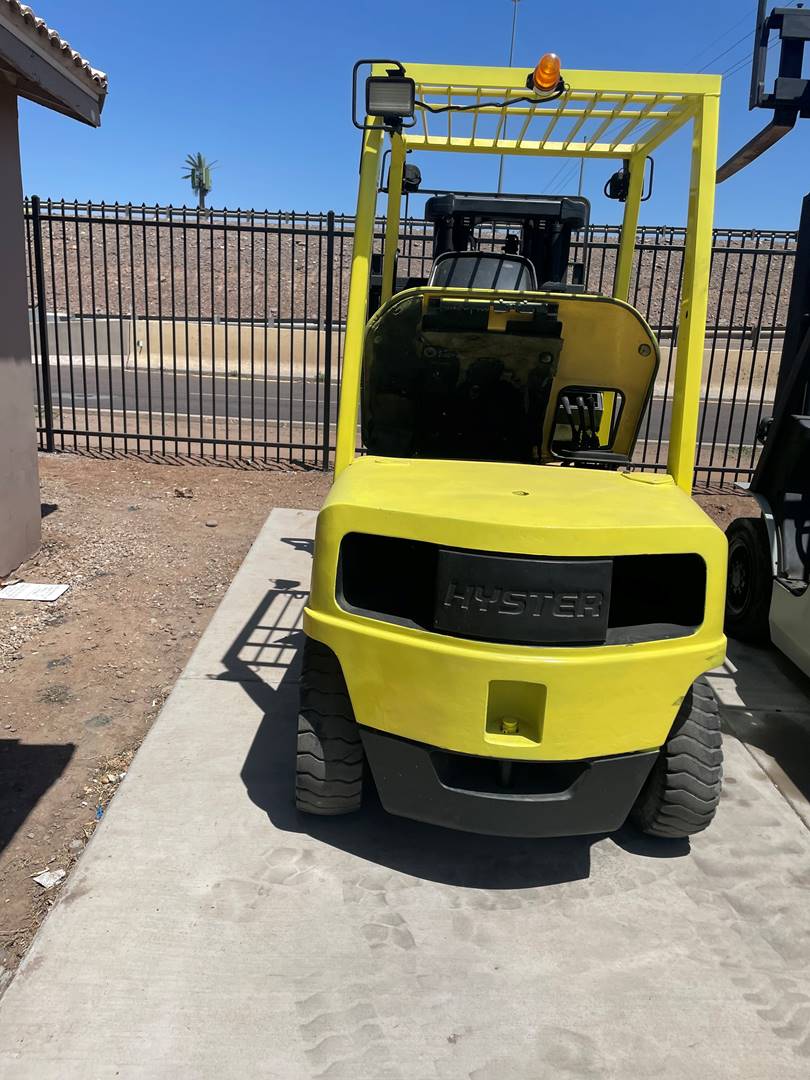 2000 Gasoline Hyster H50XM Truck Mounted Forklift (Sod Loaders)