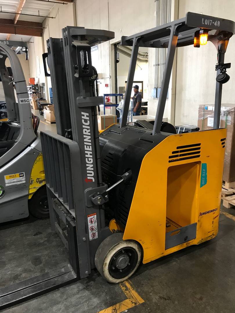 2017 Electric Jungheinrich ETG230 Electric Stand Up End Control (Docker)