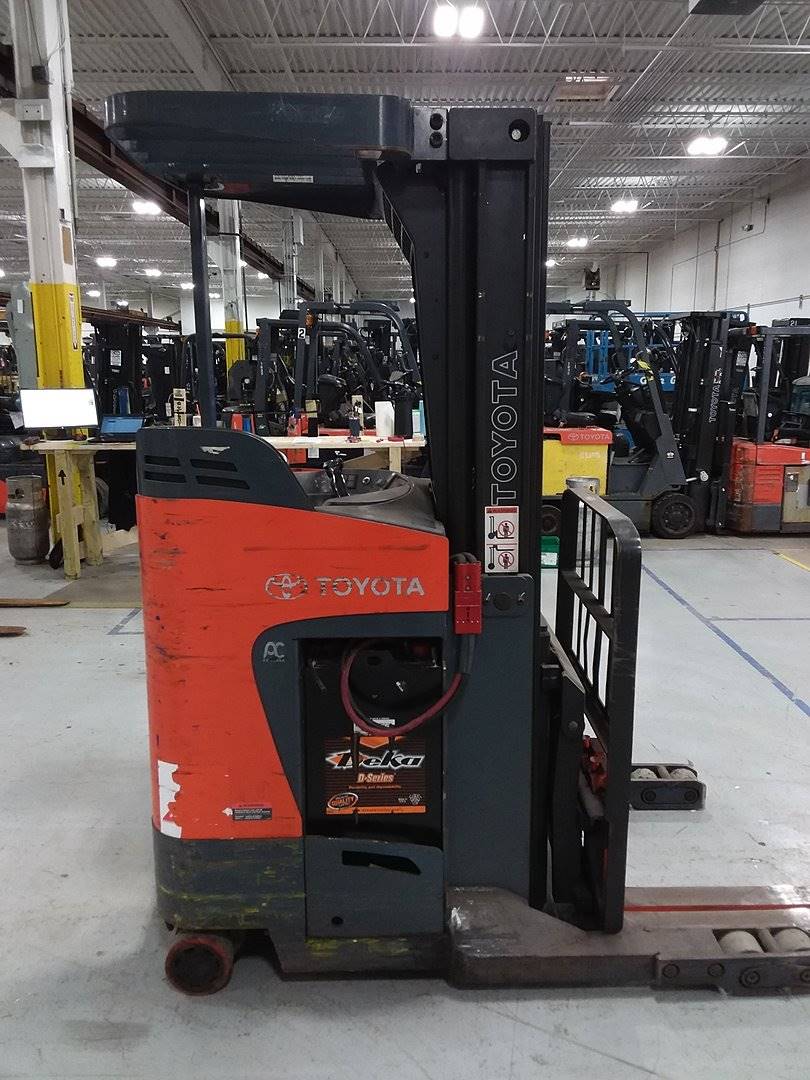 2013 Electric Toyota 8BRU18 Electric Narrow Aisle Single Reach