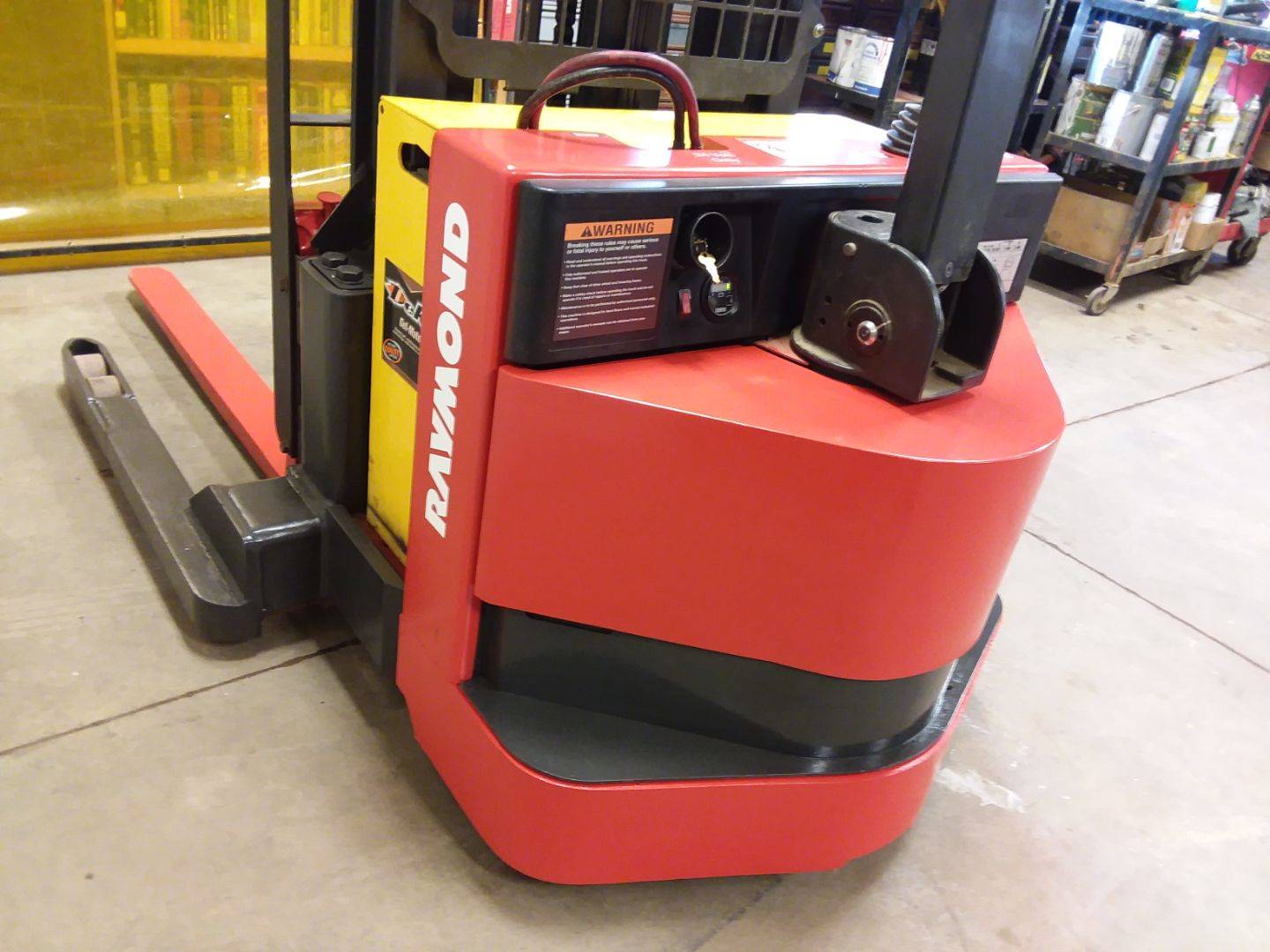 2010 Electric Raymond RSS40 Electric Walkie Straddle Stacker