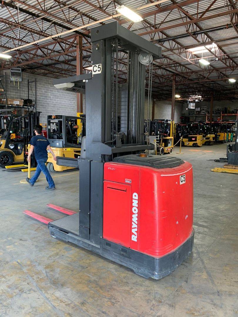 2011 Electric Raymond 540-OPC30TT Electric Order Picker
