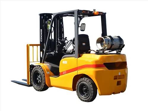 2 Used EKKO Pneumatic Tire 4 Wheel Sit Down Forklifts for Sale