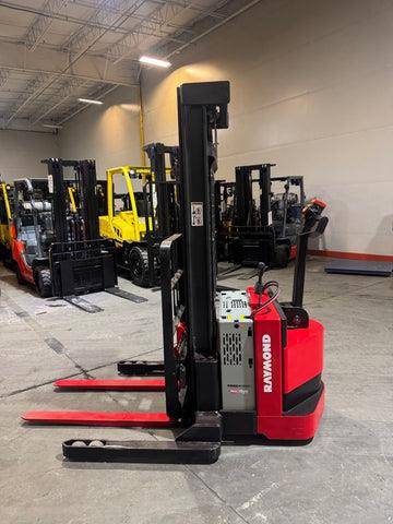 2013 Electric Raymond Electric Walkie Straddle Stacker | Eliftruck