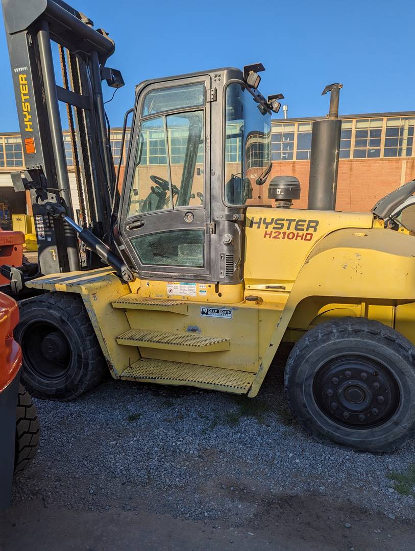A wide selection of Hyster equipment with 4 in stock and available for ...