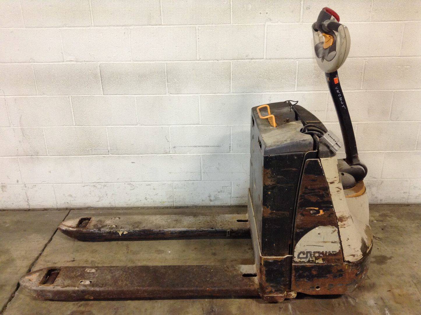 2014 Electric Crown WP3035-45 Electric Walkie Pallet Jack