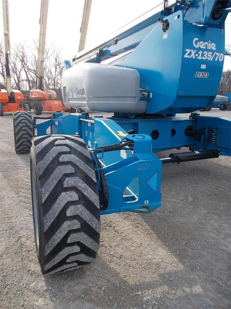 2014 Genie ZX135/70 Telescopic Boom